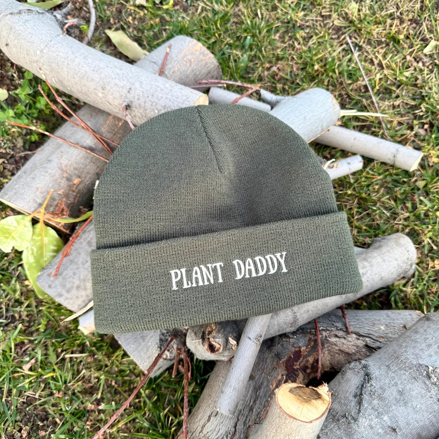 Plant Daddy Beanie – Habitat Plants + Coffee